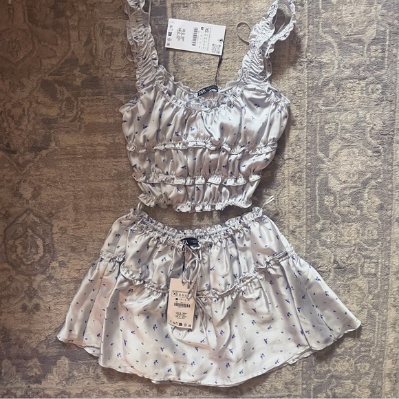 Zara | Skirts | Zara Floral Satin Matching Set | Poshmark